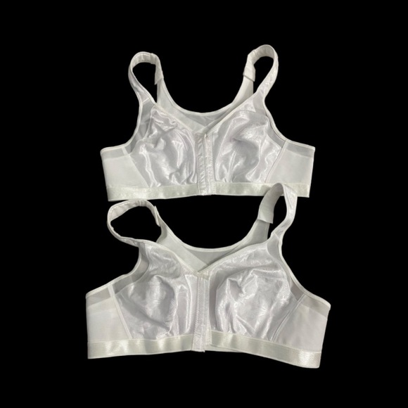 Playtex | Intimates & Sleepwear | 2 White Playtex 8 Hour Bras 42b ...